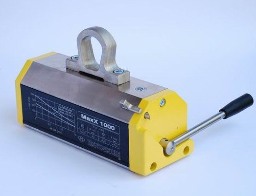 MaxX1000 Hand controlled lifting magnet – Tecnomagnete Inc